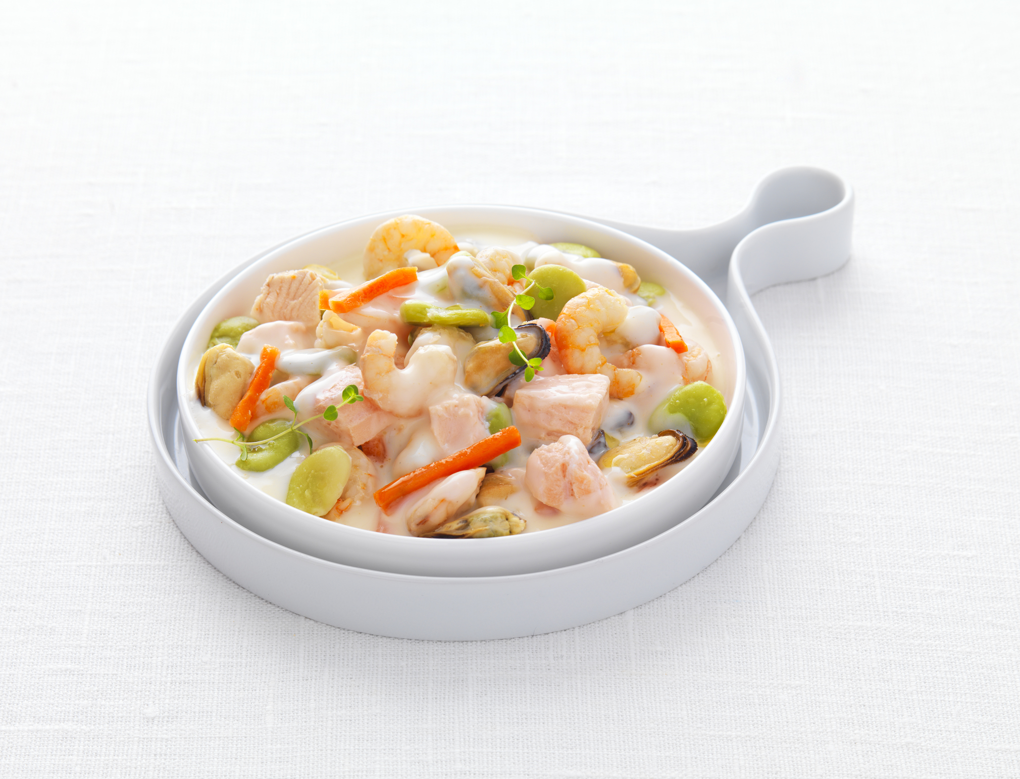 Méli-Mélo de fruits de mer et fèves, sauce crémée et Riesling - Espri ...